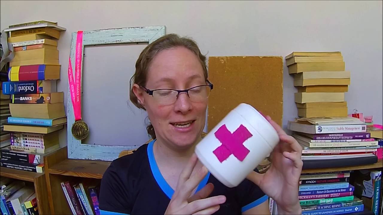 First Aid Gear Used For A Dislocated Shoulder - YouTube