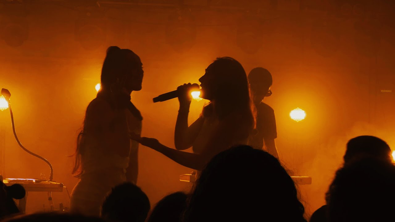 J Martina - Fusila (zuzenian) - YouTube