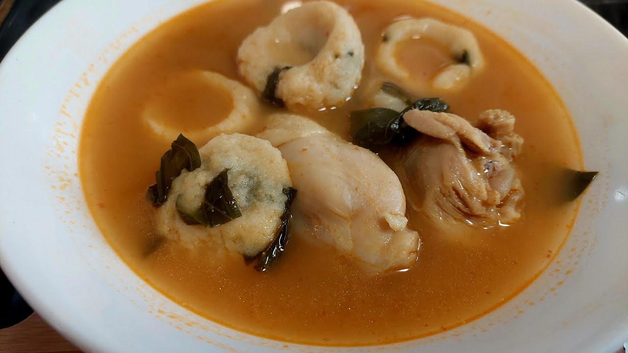 Rico caldo de pollo con bolitas de masa y acuyo 😋 - YouTube