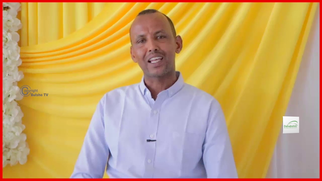 Siyaasi Deeq Xuseen Gadhaale Ayaa Bogaadiyey Boqor Faysal C/laahi ...
