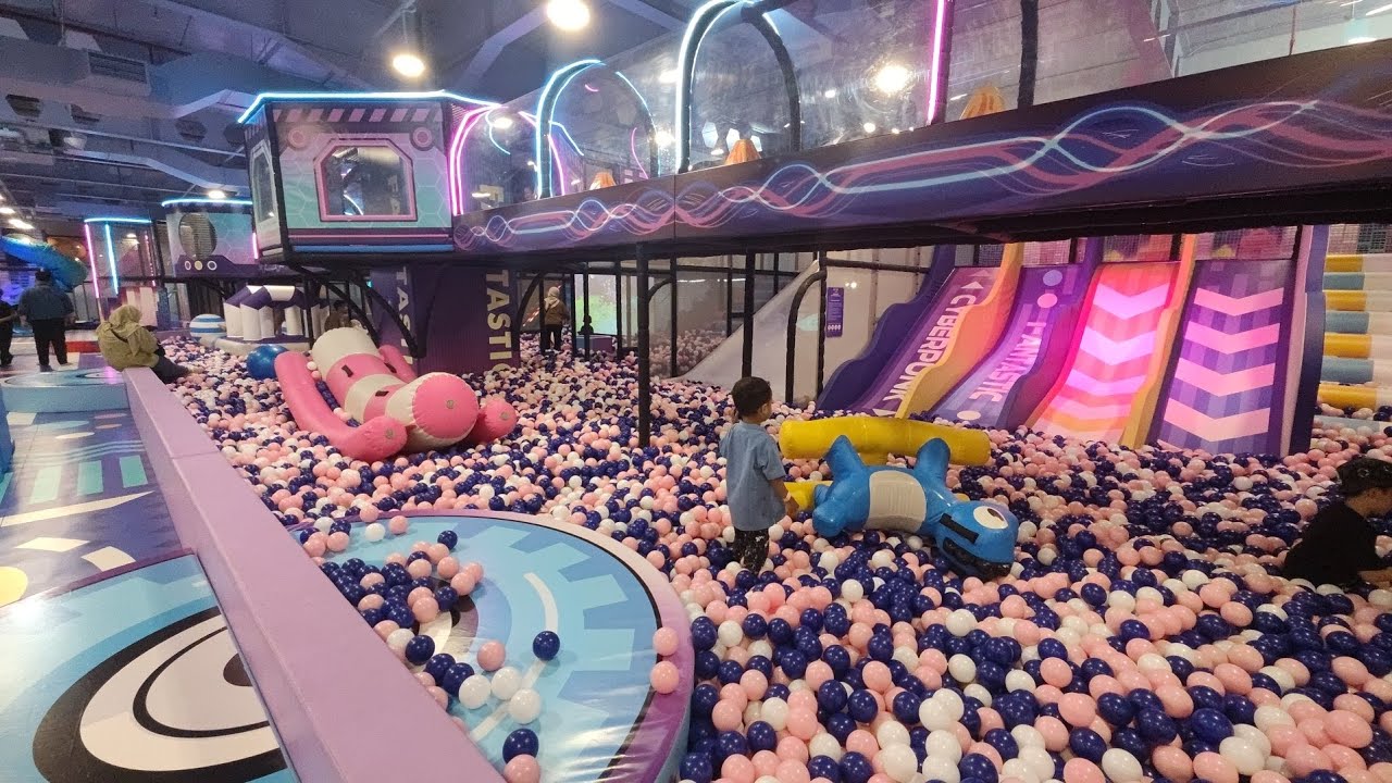 Playground Terbaru Di PVJ Mall Bandung Joy n Fun In Space Wahana ...