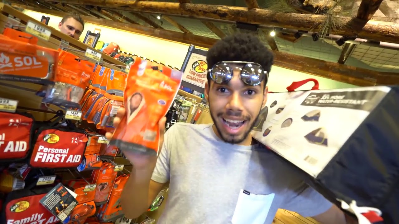 AFREIM COMPRANDO MATERIAL DE ACAMPAMENTO - YouTube