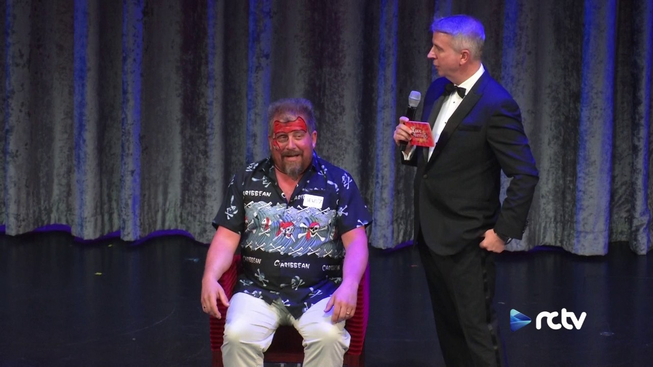 Ellie & Larry the 60 Year Couple on Love and Marriage - YouTube