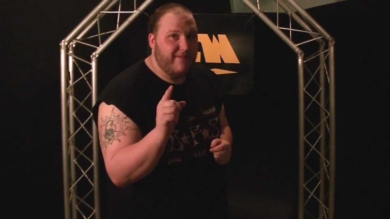 Big Fat Seb ICW QUEBEC - YouTube