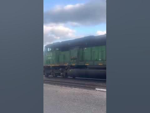 BNSF 1469: Bingen, WA #shorts - YouTube