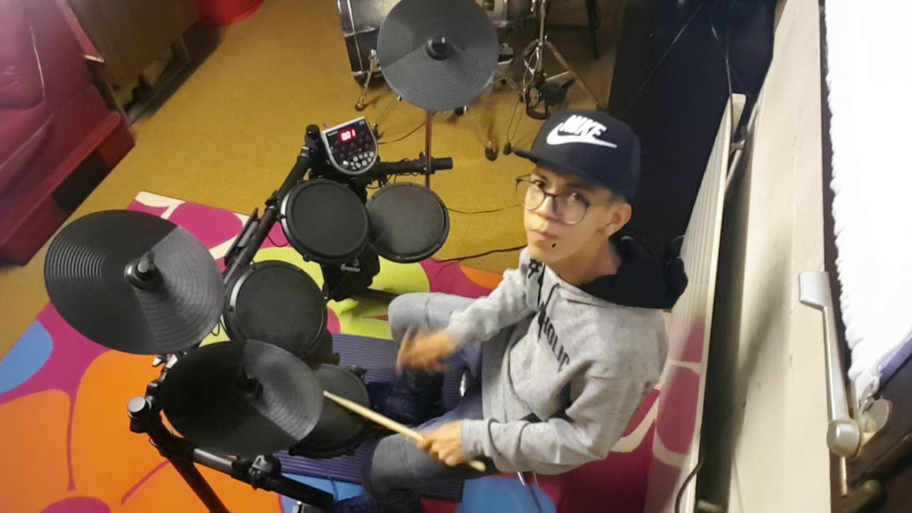 DJ Dave spielt Giant(Danny Dove Remix) - YouTube