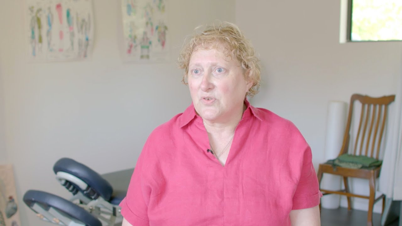 Chiropractor of the Year 2020 - YouTube