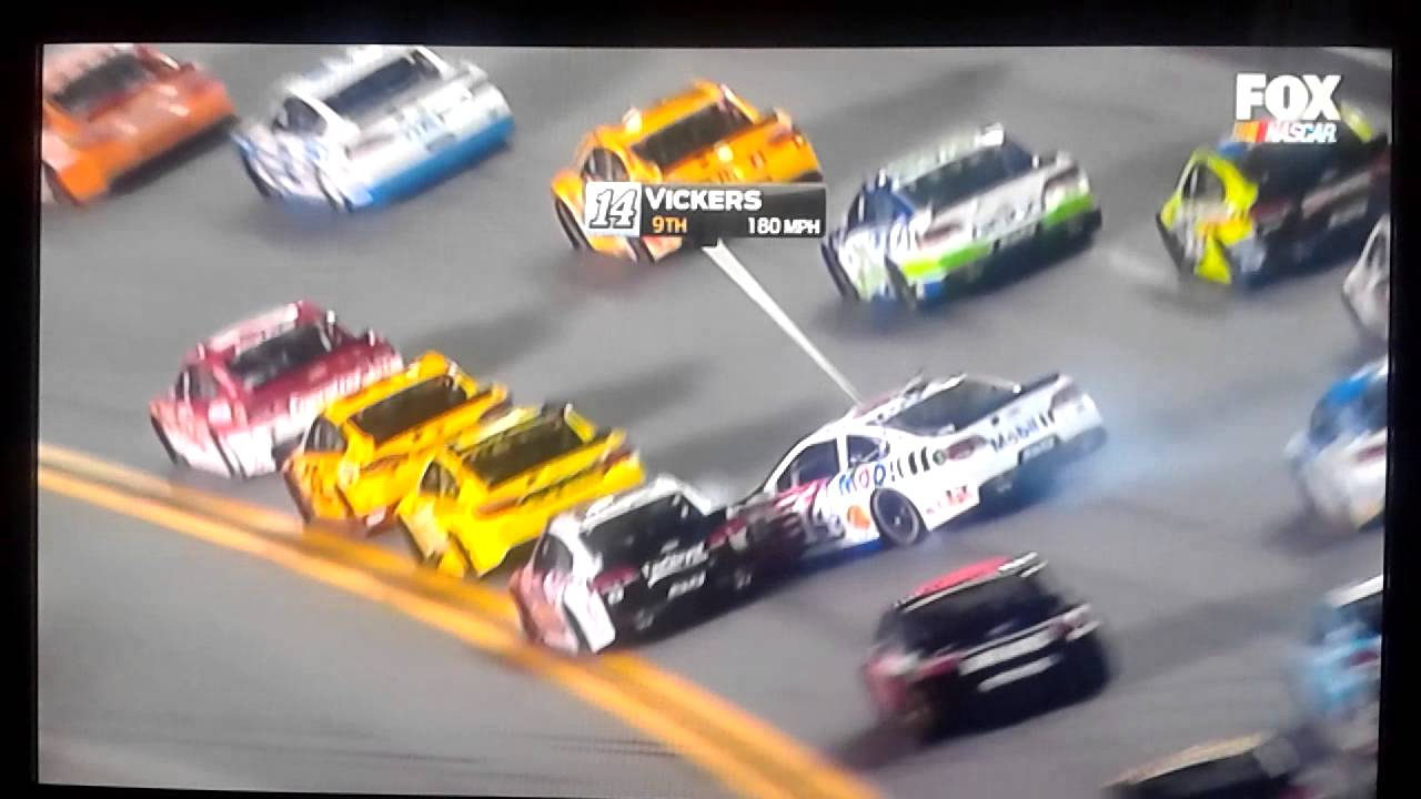2016 NASCAR Daytona Sprint Unlimited HARD CRASH - YouTube