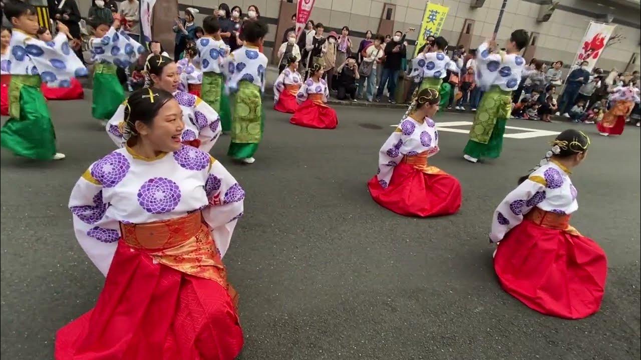 【羅り瑠れ櫓連】えひめYOSAKOI祭り2024アクトピア大洲会場 - YouTube