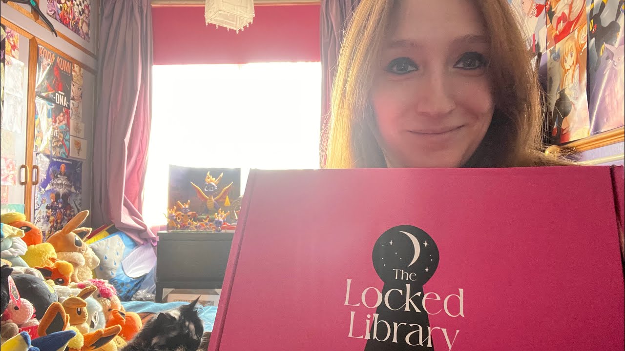 The Locked Library May 2023 Haunted Summer Unboxing - YouTube