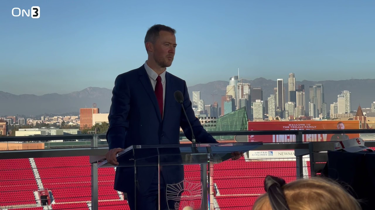 New USC head football coach Lincoln Riley speaks to the press - YouTube