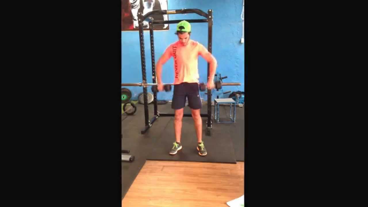 Remo vertical con mancuernas - YouTube