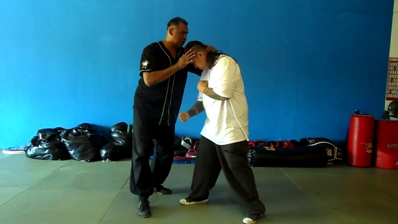 How to neck pull wing chun - YouTube