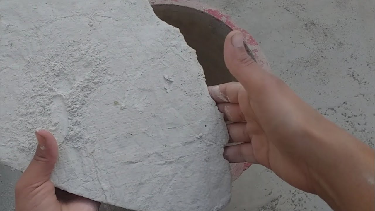 Gym chalk crunchy slabs dry crumbling #asmr #satisfying - YouTube