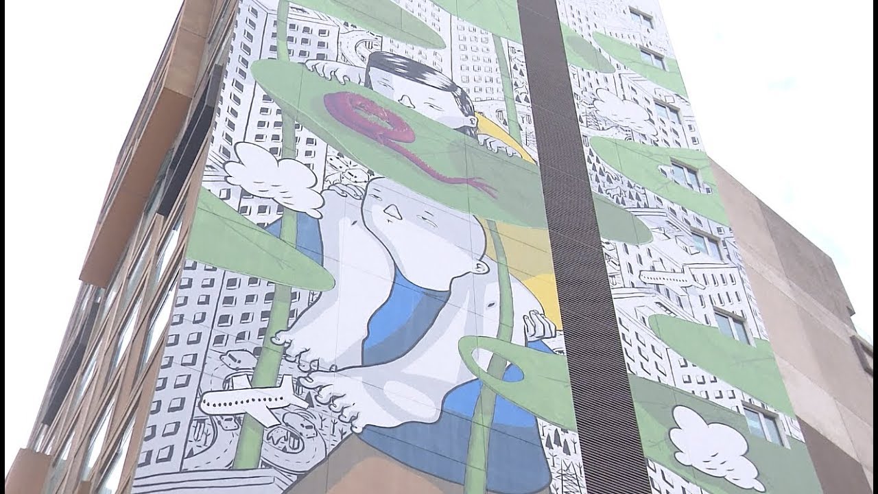 Italian Street Artist Millo Paints New Mural in Shanghai - YouTube