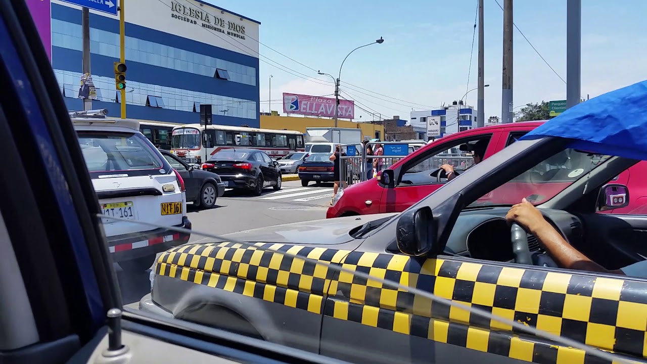 Lima, Peru Traffic - YouTube
