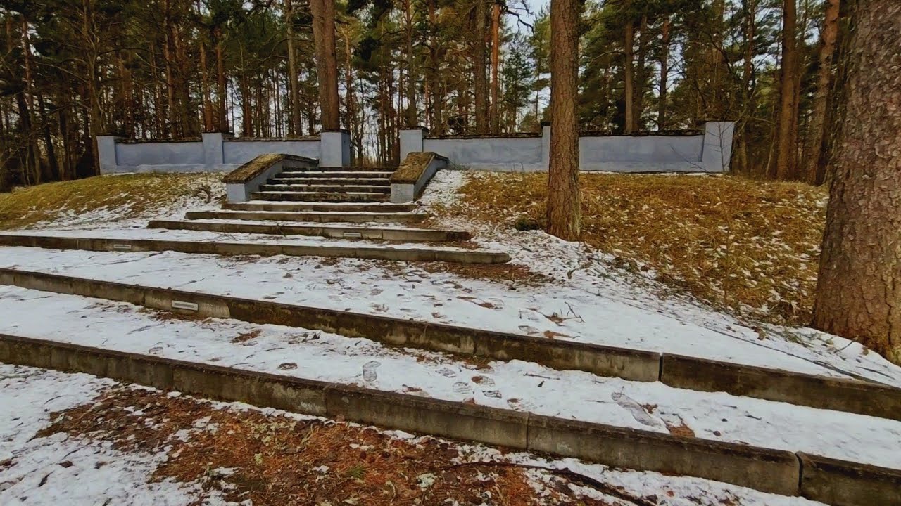 Natsien keskitysleiri Kloogassa-Nazi concentration camp in Klooga ...
