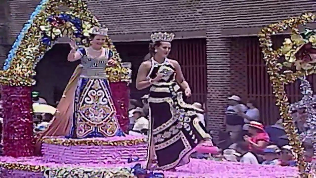 Fiesta History: The 'Show us your shoes' tradition - YouTube