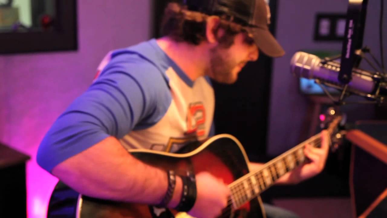 Thomas Rhett performs live in studio - YouTube
