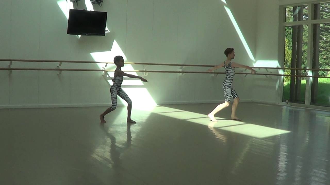 Tring Park Young Dancers in rehearsal 2016 - YouTube