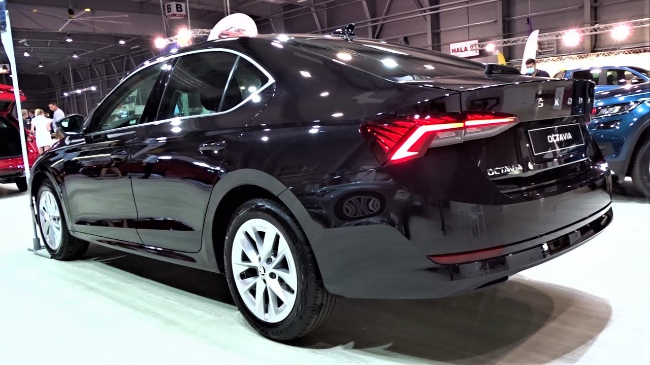 Skoda Octavia Hatchback - Interior, Exterior, Walkaround - Autoshow ...