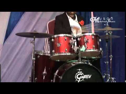 Ronke Kate Aluko Muson Recital performance with 8 Months pregnancy ...