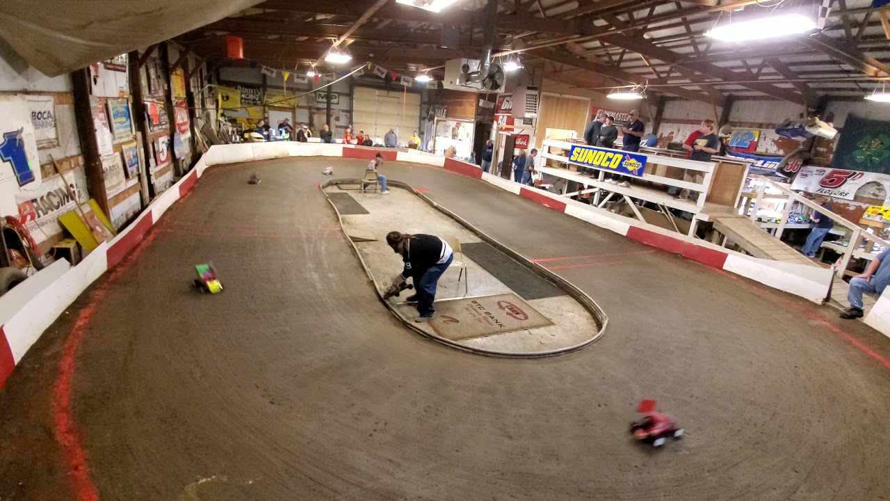 Skip's RC Raceway - YouTube