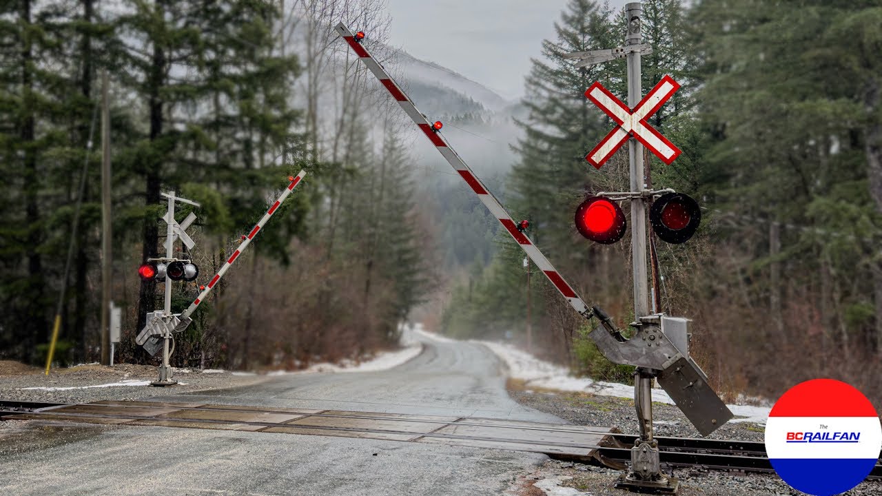 Railroad Crossing | Parklane Drive, Choate, BC - YouTube