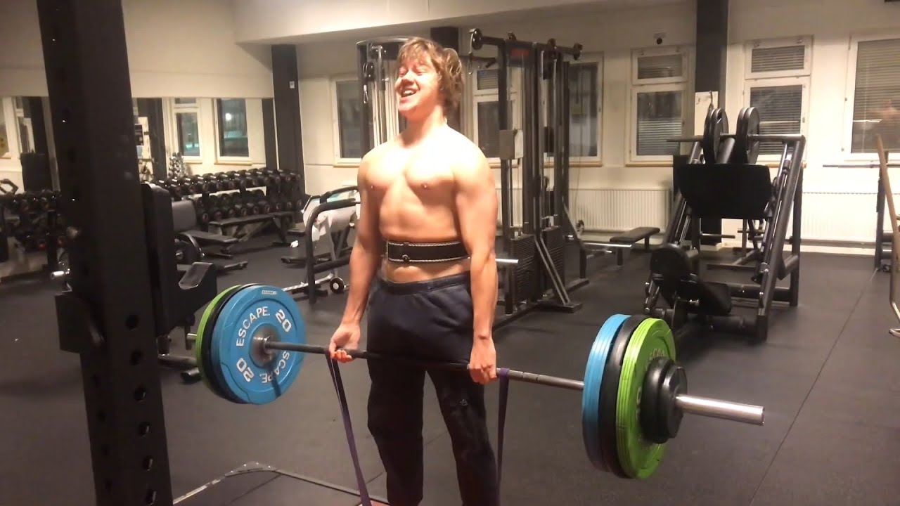 135 Kg Deadlift + Heavy Band Tension PB - YouTube