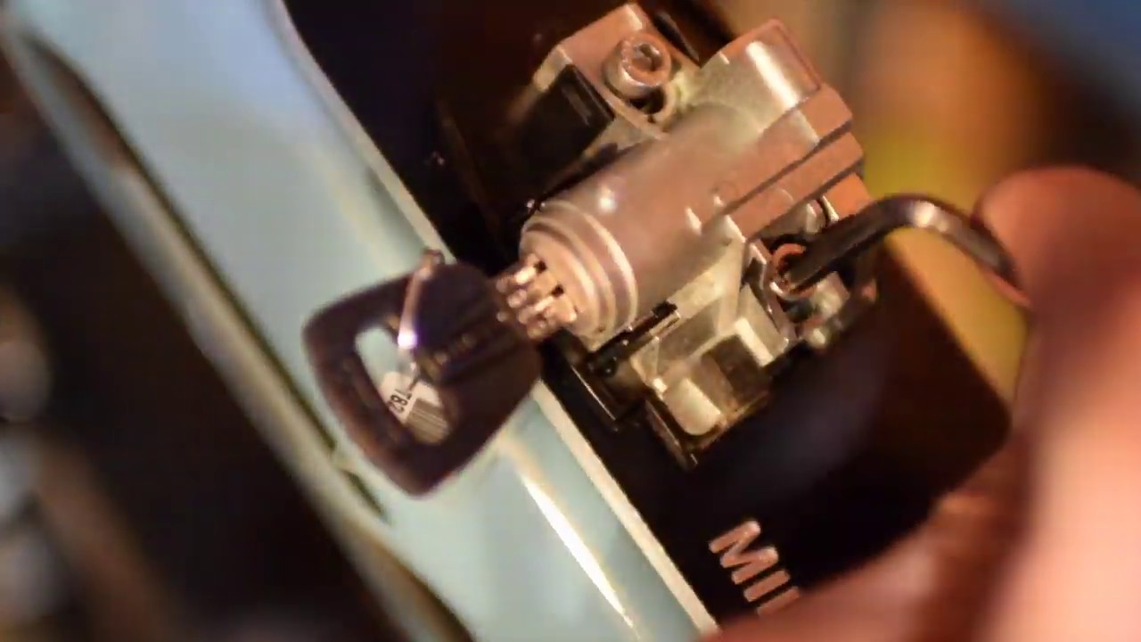 E-pisode 606 : Mode d'emploi montage plaque MILLET Racing - YouTube