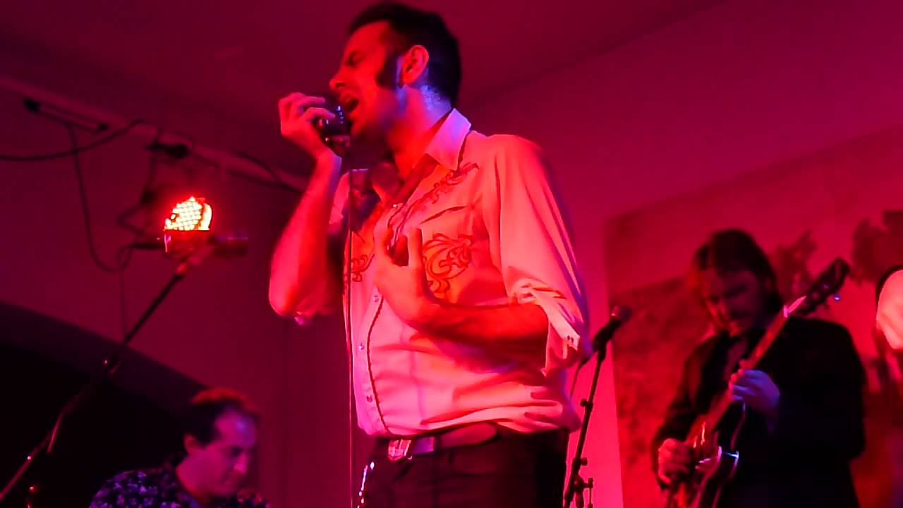 Luca Sapio (IT) - Wonder Why @ Haldern Popbar - YouTube