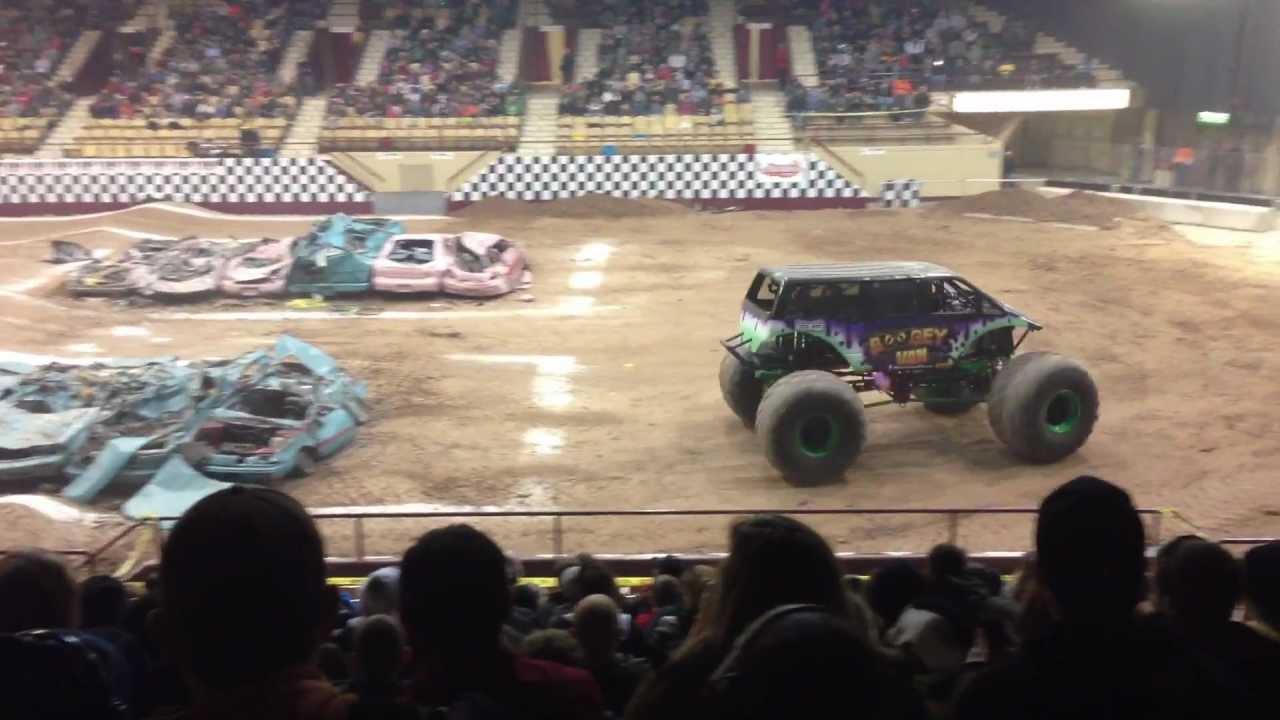 Boogey Van Monster Truck Freestyle Show (HD) - YouTube