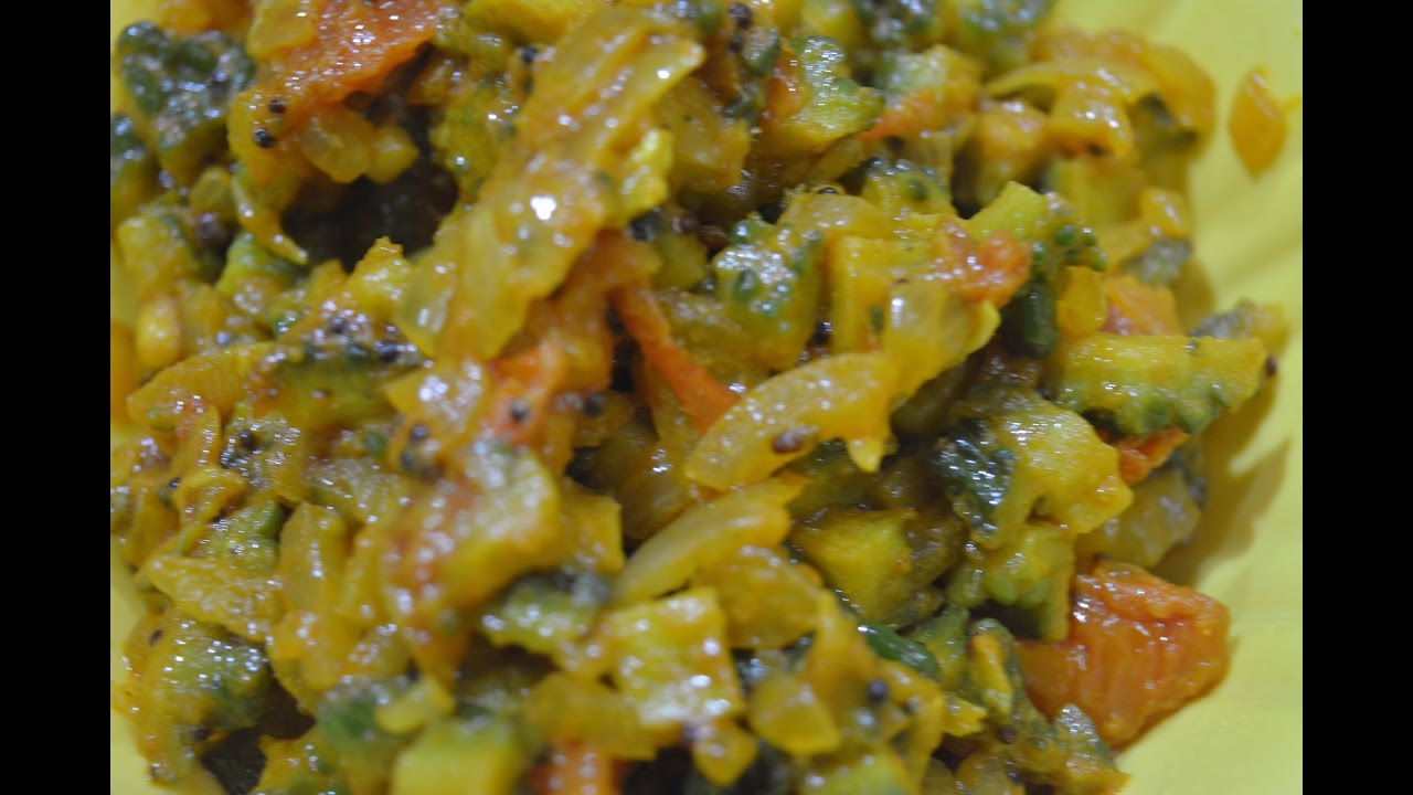 Pavakkai Kaara poriyal | Spicy Pavakkai fry | Bitter gourd stir fry ...