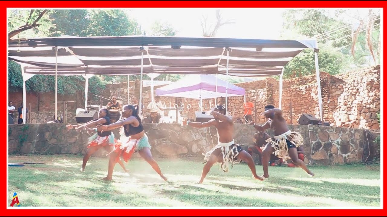 BEST MALAWIAN TRADITIONAL DANCE (NGONI and acrobatic) - YouTube
