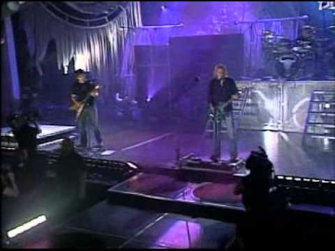 Nickelback- Too Bad (Hard Rock Live 2003)