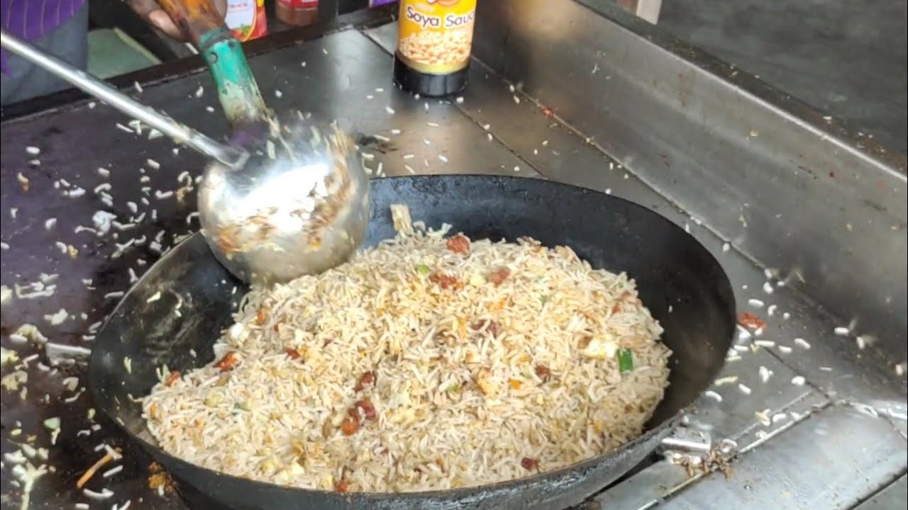 Best Roadside Chicken Fried Rice | Indian Street Food - YouTube