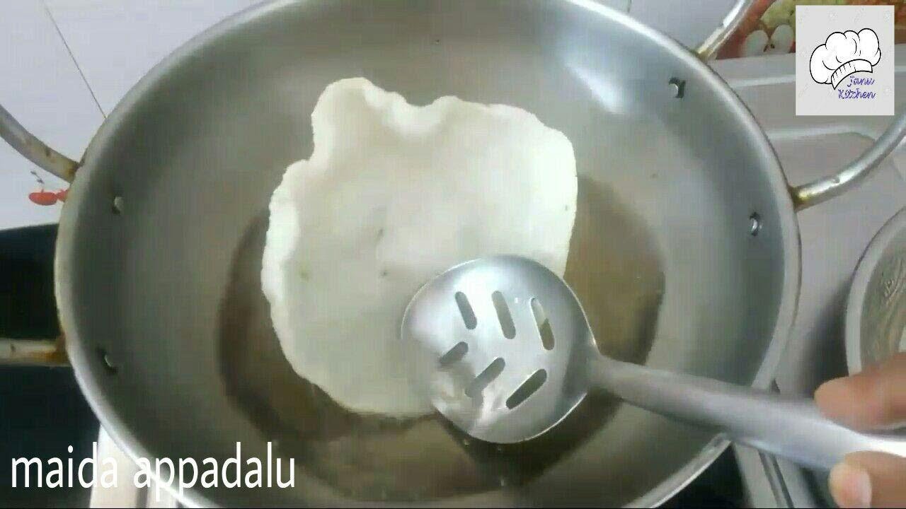 Maida appadalu recipe in telugu // maida papad // maida pindi vadiyalu ...
