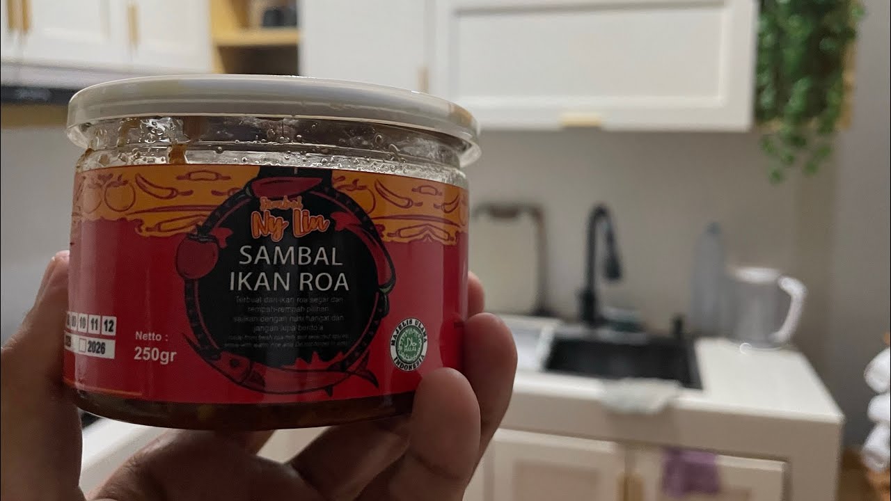 berbuka hari ketiga menu sambal ikan roa maknyus - YouTube