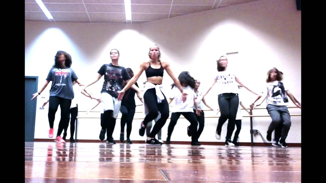 Gala Robles - I fink you freeky - YouTube