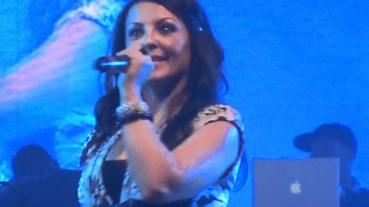 Milk Inc @ 90's forever (2011) - YouTube