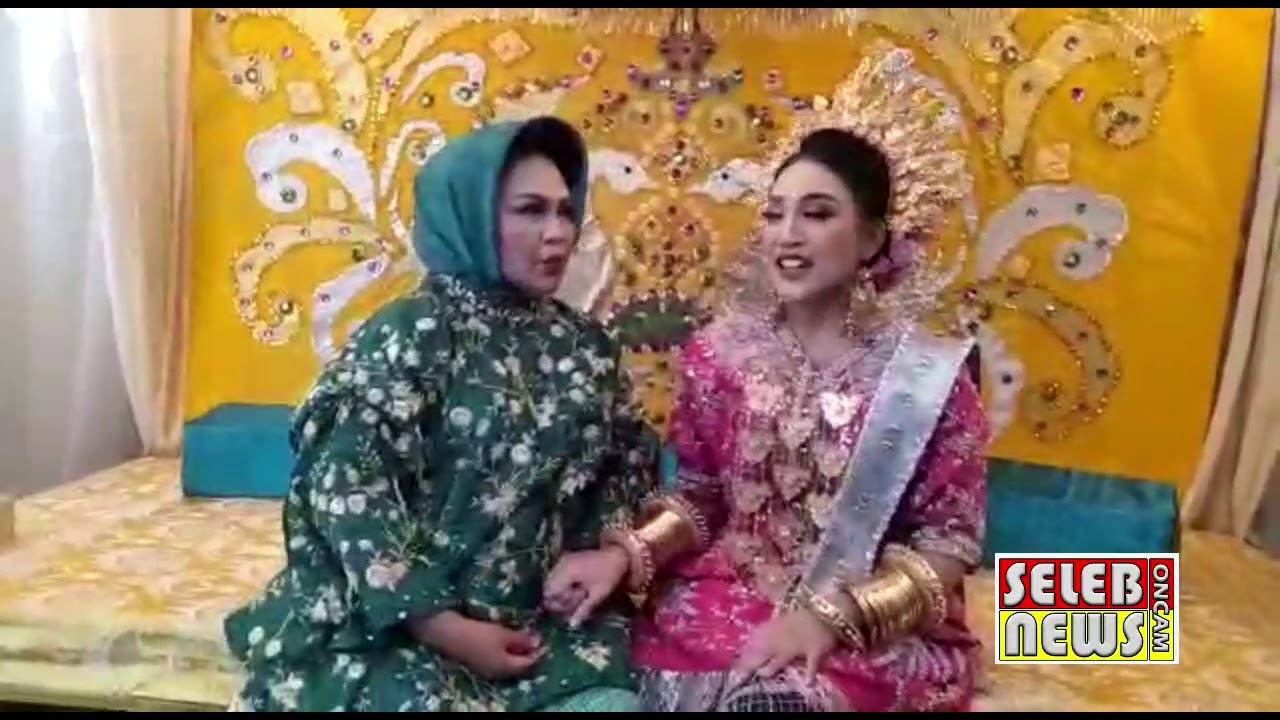 CANTIKNYA AFIFAH ANAK HETTY KOES ENDANG, MENGENAKAN BAJU ADAT BUGIS DI ...