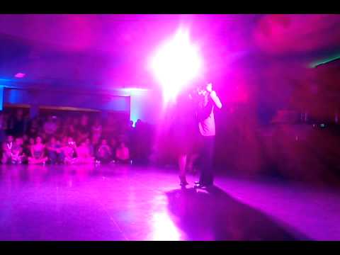 Olga Besio y Federico Naveira en el Palais de Glace 11-12-2014 - YouTube