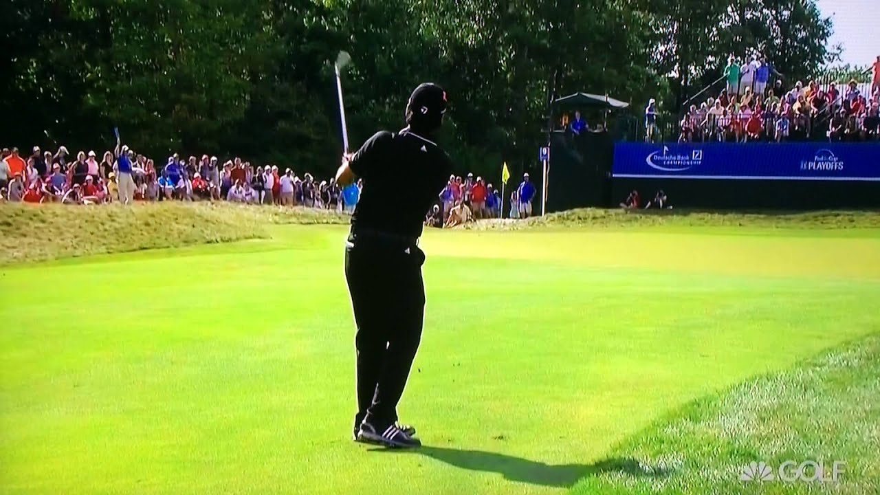 Jason Day - High Spin Low Trajectory Pitch (2015) - YouTube