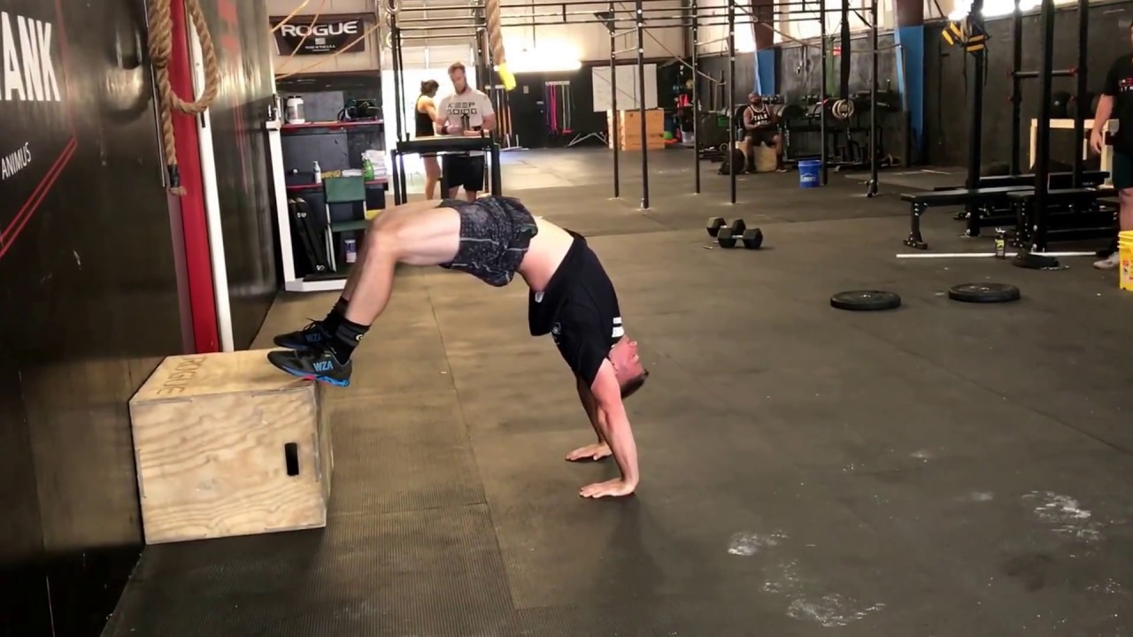 Bridge Support Hold - feet on box - YouTube