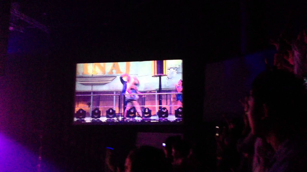 Nicki Minaj Pink Friday Reloaded Tour - The Boys - New Zealand - 2012 ...