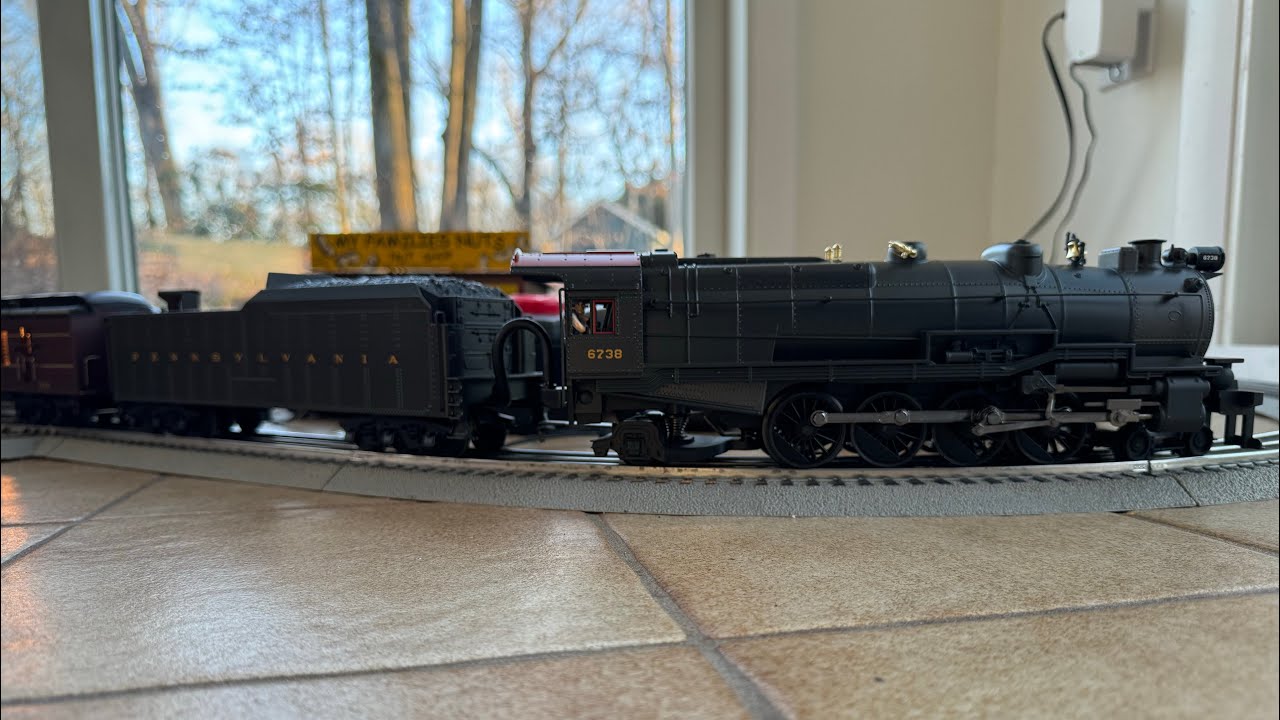 MTH PRR M1a Mountain #6738, Genesis Amtrak #811, and Southern Pacific ...