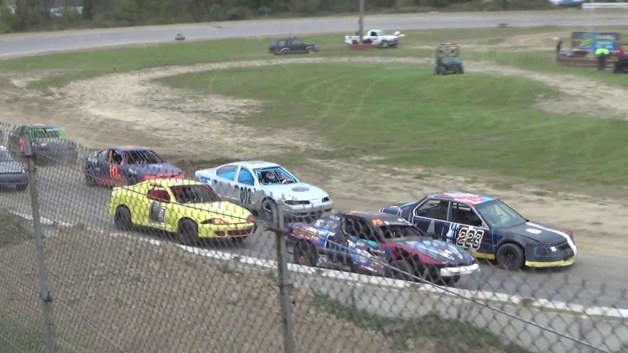 4 Cylinder Heat Race #4 at Mid-Michigan Raceway Park, Michigan on 09-29 ...