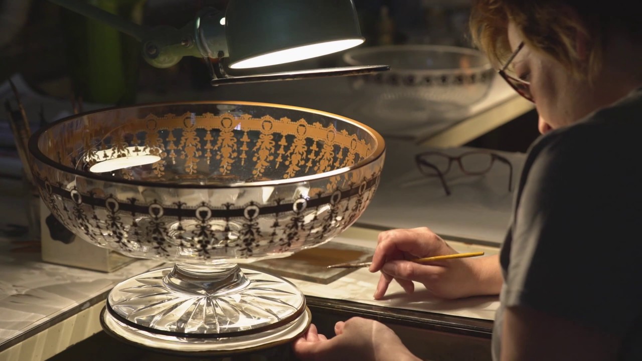 Saint-Louis Manufacturing - crystal cutting & design - YouTube