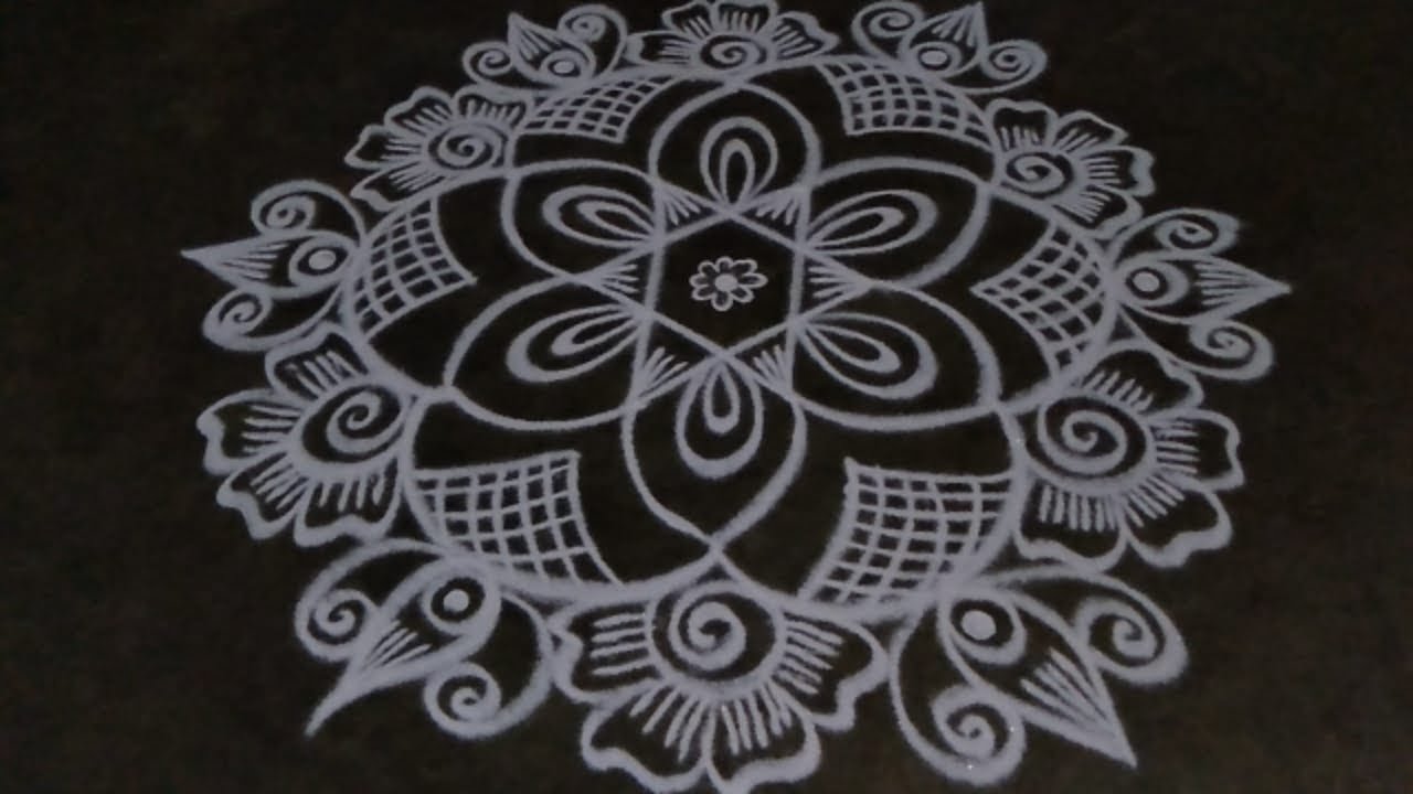 Markazhi maatha kolam || easy design white color rangoli kolam - YouTube