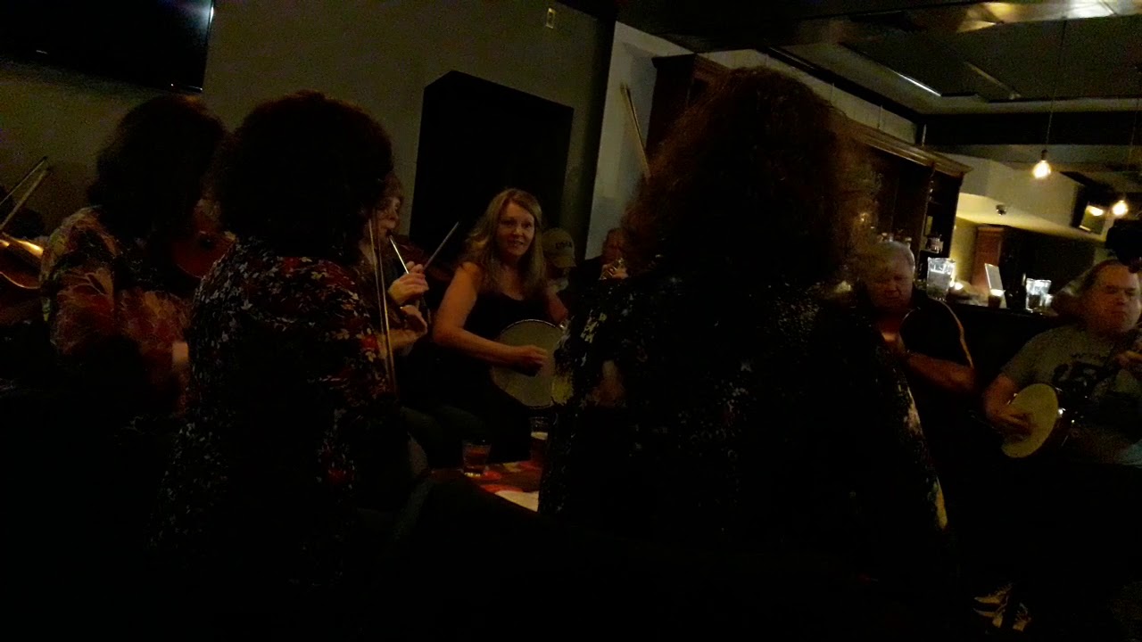 01-Baltimore Trad Fest At Racers Pub on 04-12-2019 - YouTube